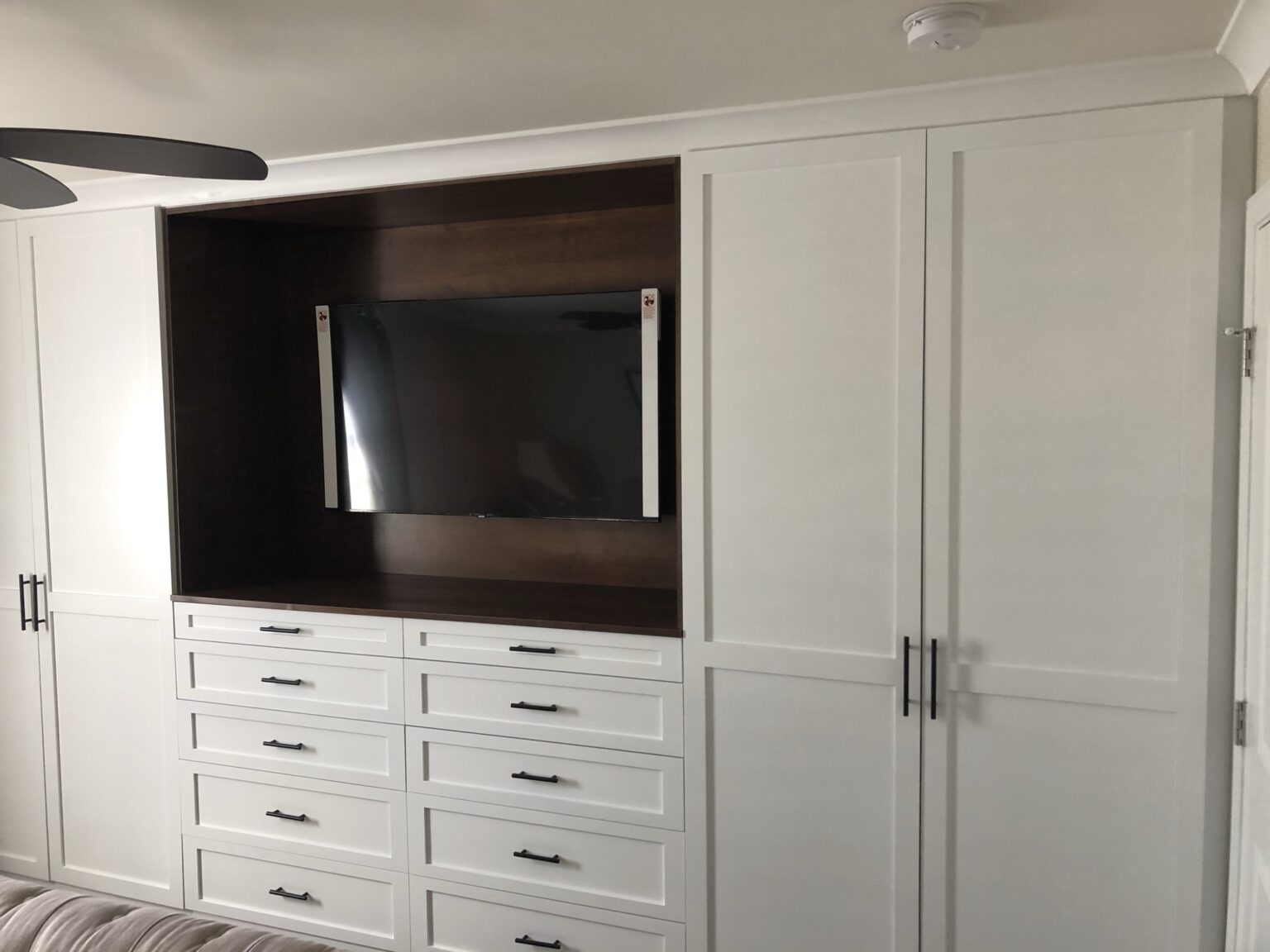 Services | Legacy Wardrobes & Closets